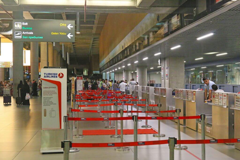 Fast Track At London Heathrow: A Guide To Airporteo’s VIP Service For ...